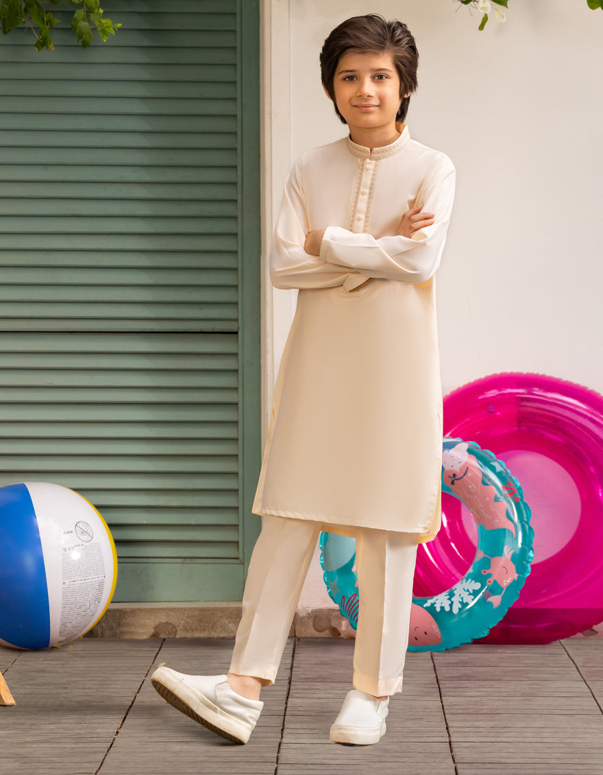 JCKP-A-39261/S25/JJ9 – J. Junaid Jamshed UK